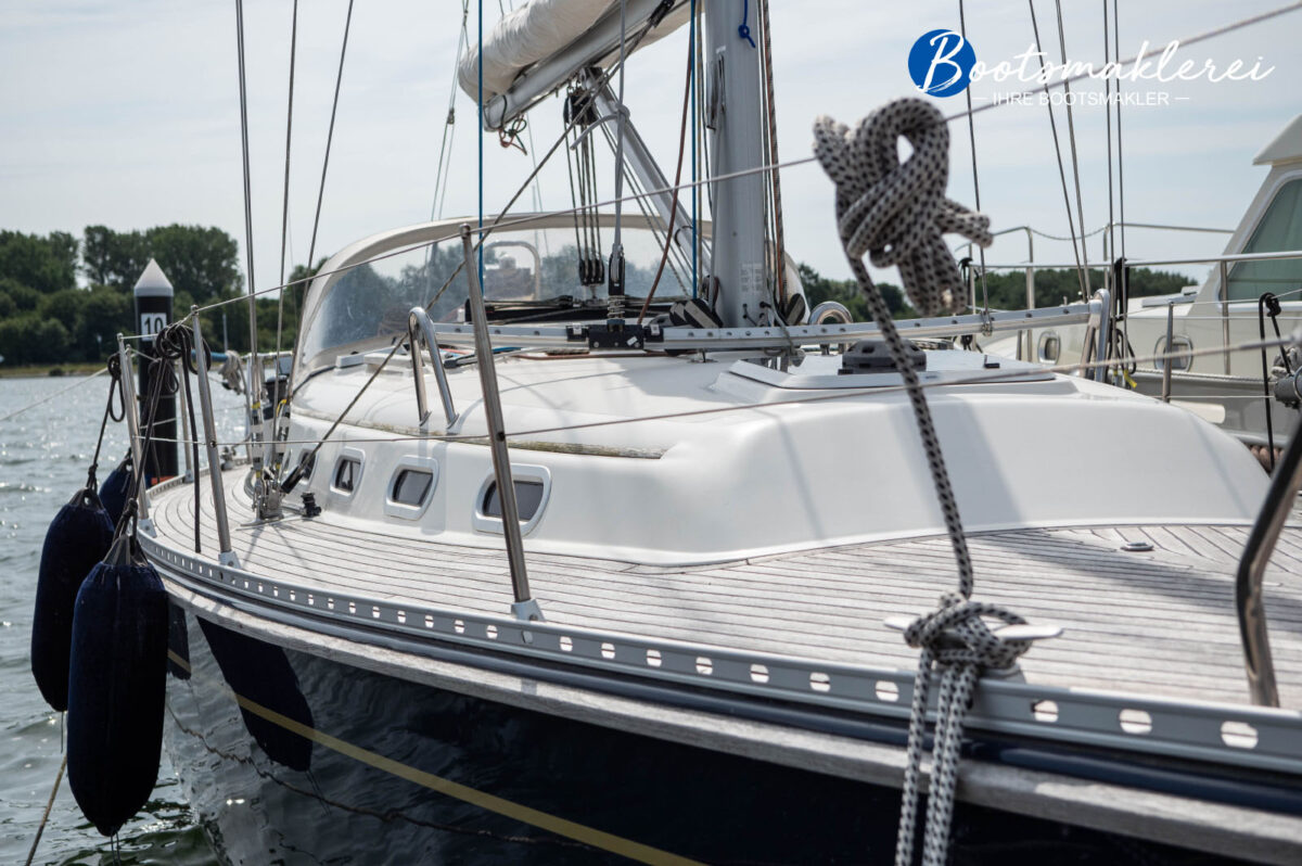 Hanse 371 - Bootsmaklerei