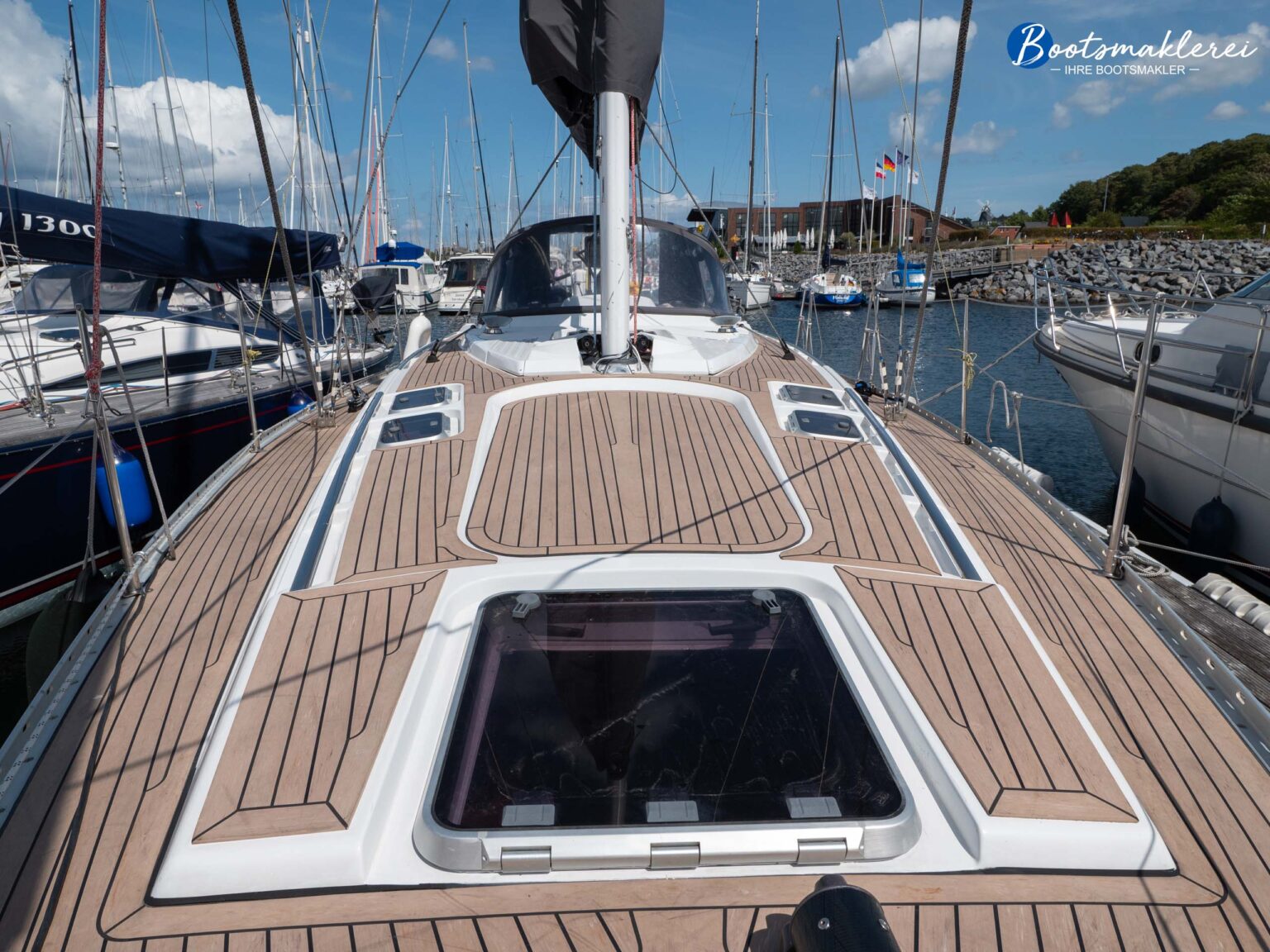 Moody 44 - Bootsmaklerei