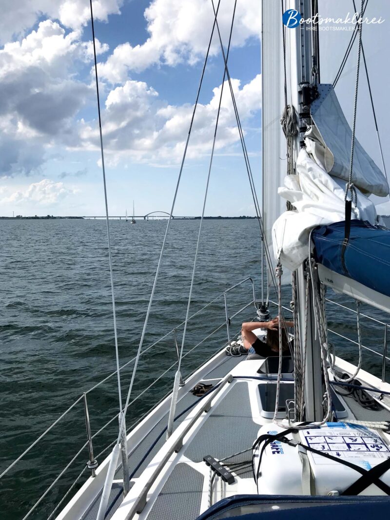 Compromis 999 - Bootsmaklerei